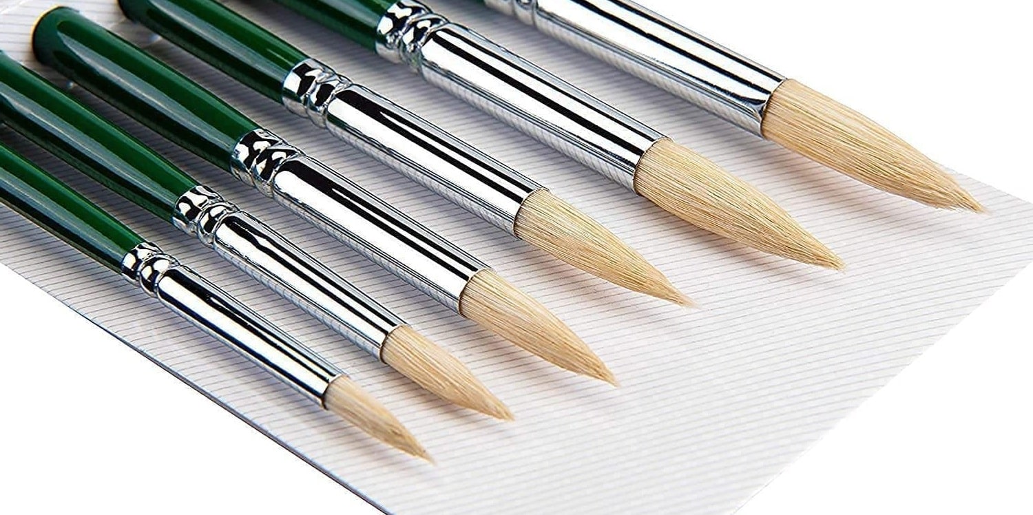 Comment choisir son pinceau acrylique pour faire des traits fins